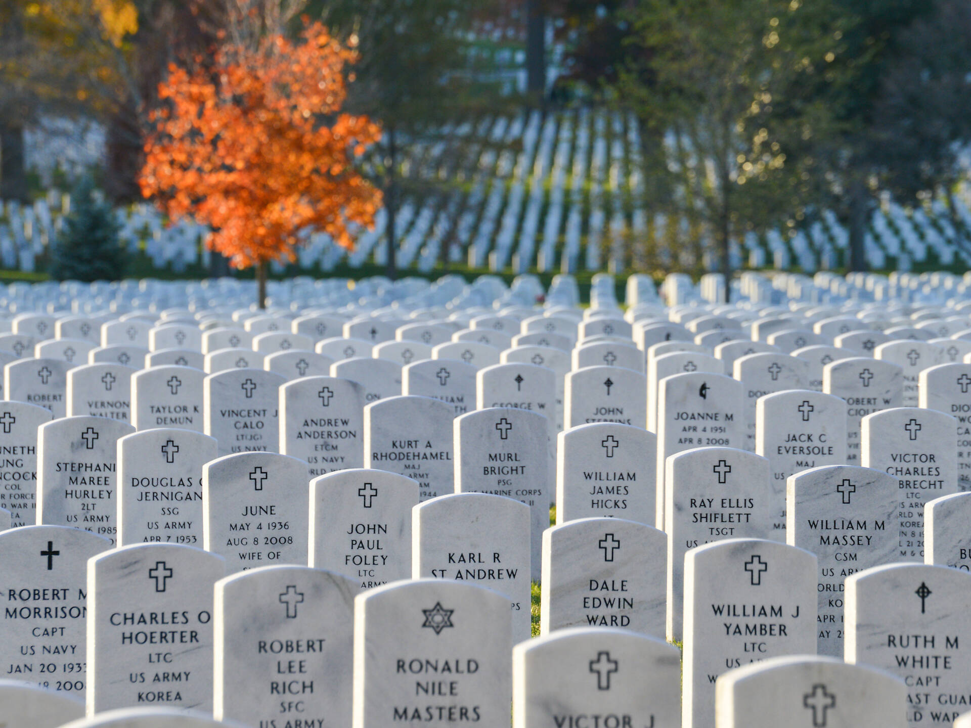 19 Most Beautiful Cemeteries in the U.S. to Visit Year Round
