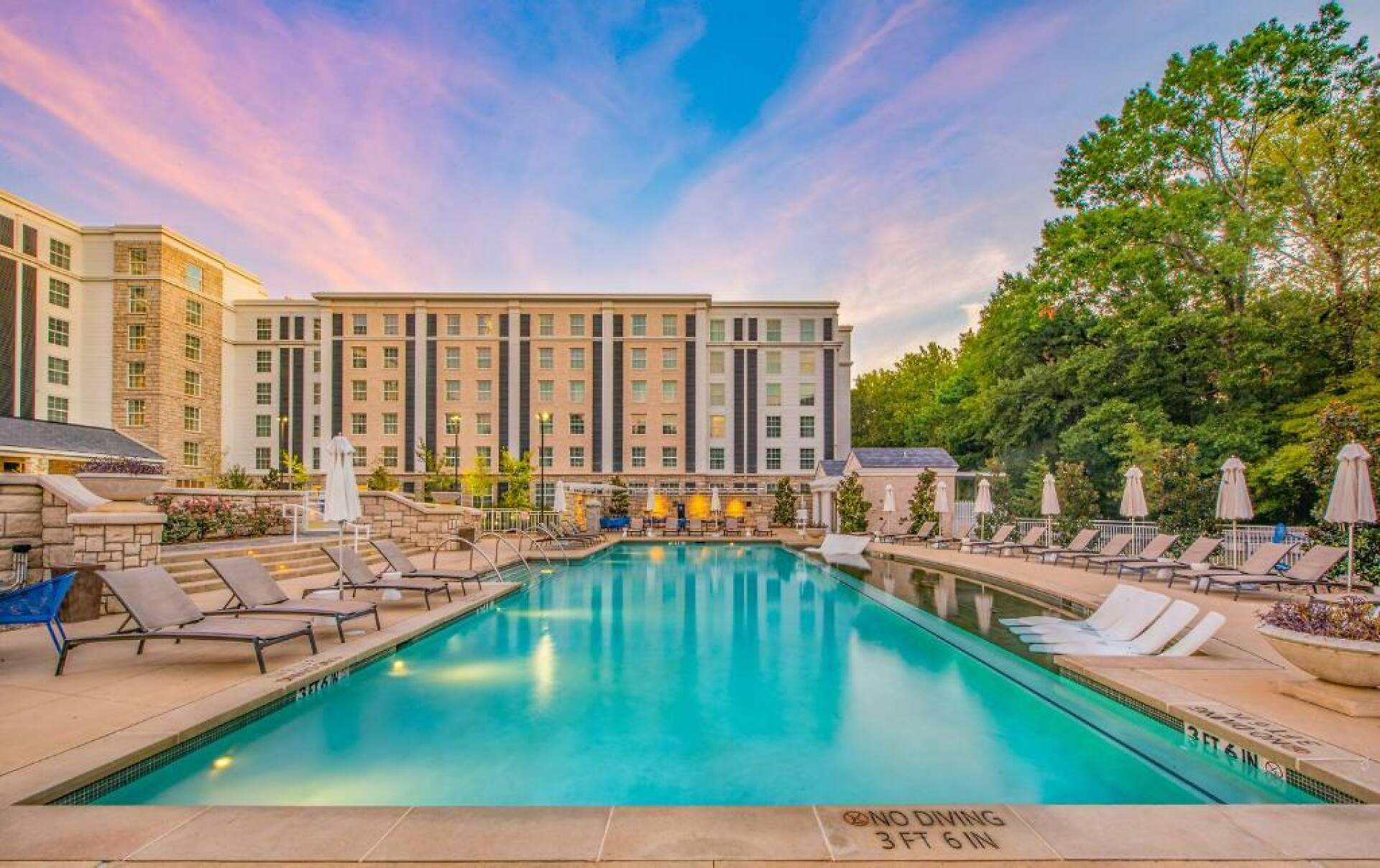 The 9 Best Hotels in Memphis for 2025