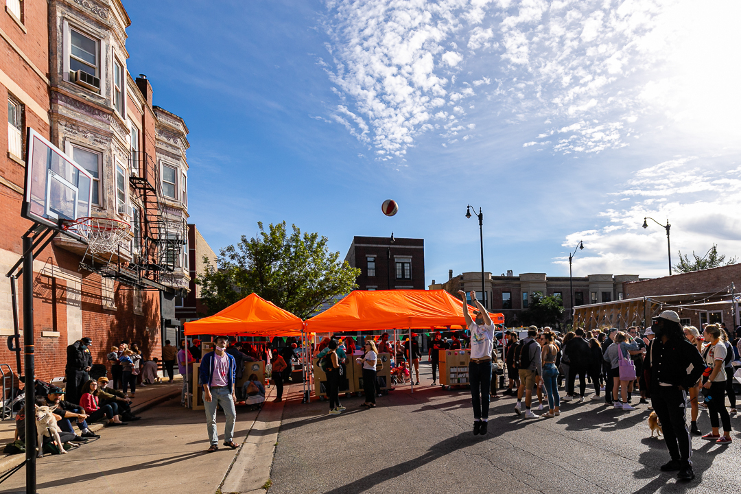 Middle Brow Beer & Wine Block & Party | Things to do in Chicago