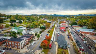 These Are the Best Fall Foliage Train Rides in the U.S.