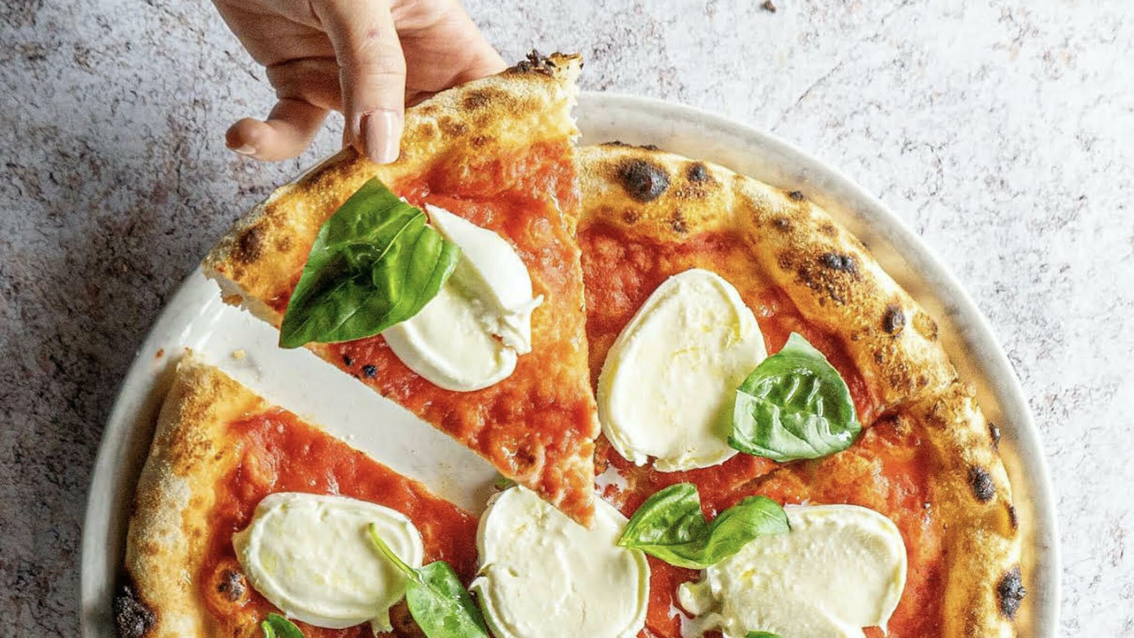 Pappagallo is the place to be for classically delicious pizza