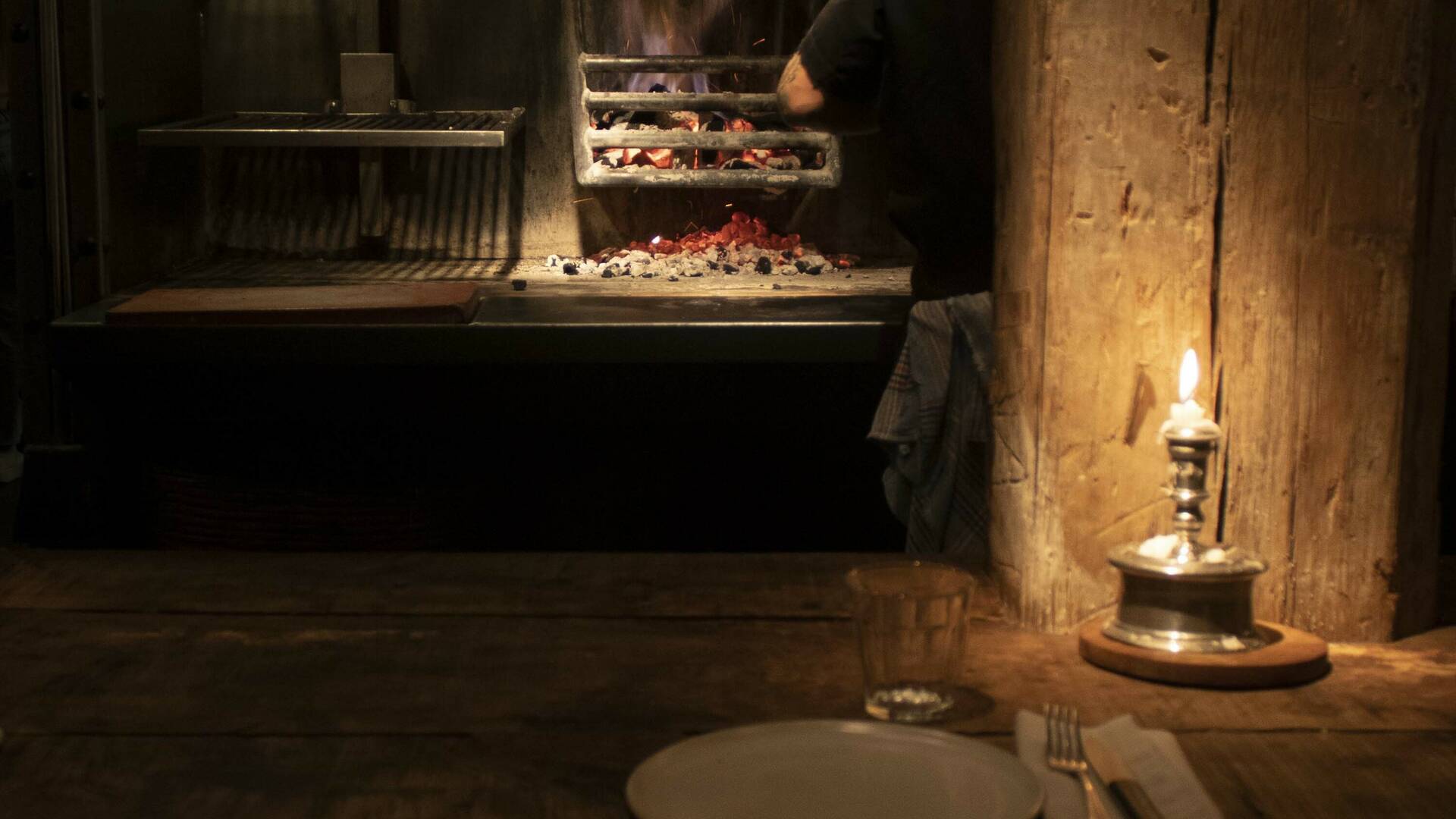 Los 33, brasas y buen ambiente en un precioso escenario