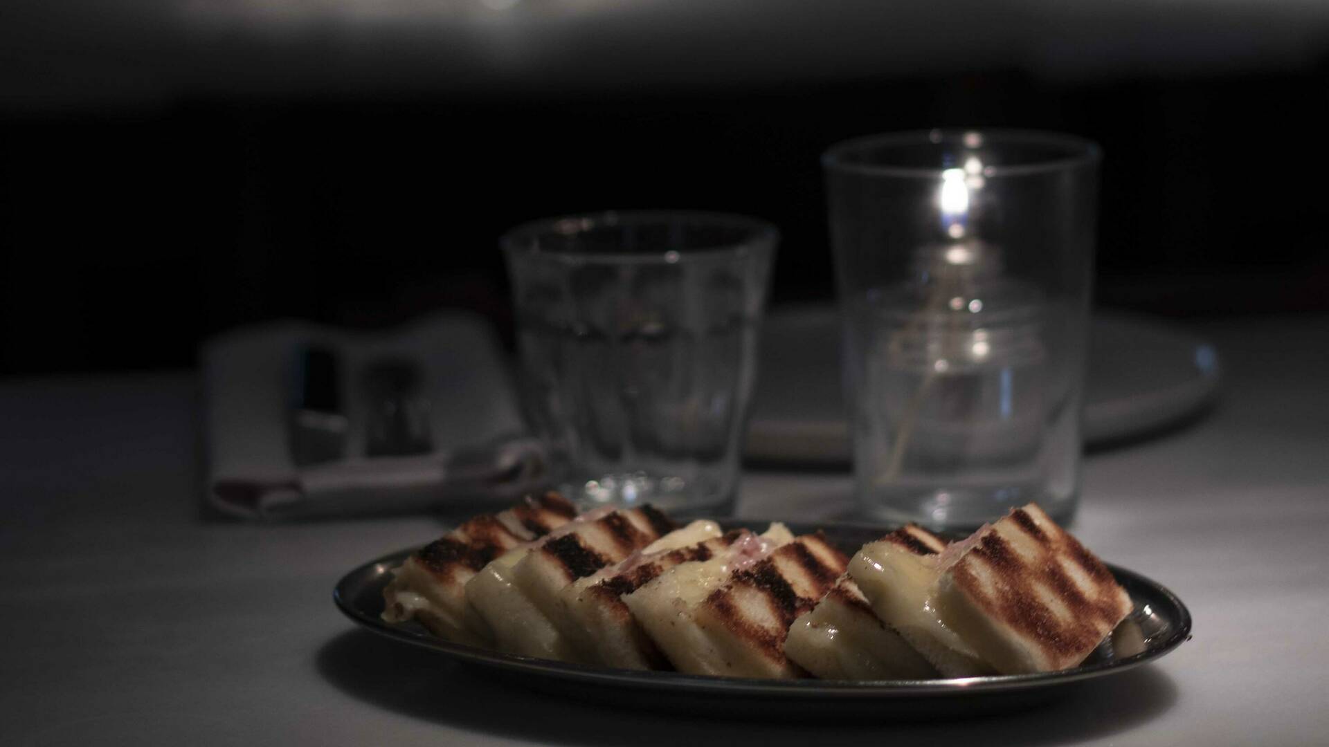 Los 33, brasas y buen ambiente en un precioso escenario