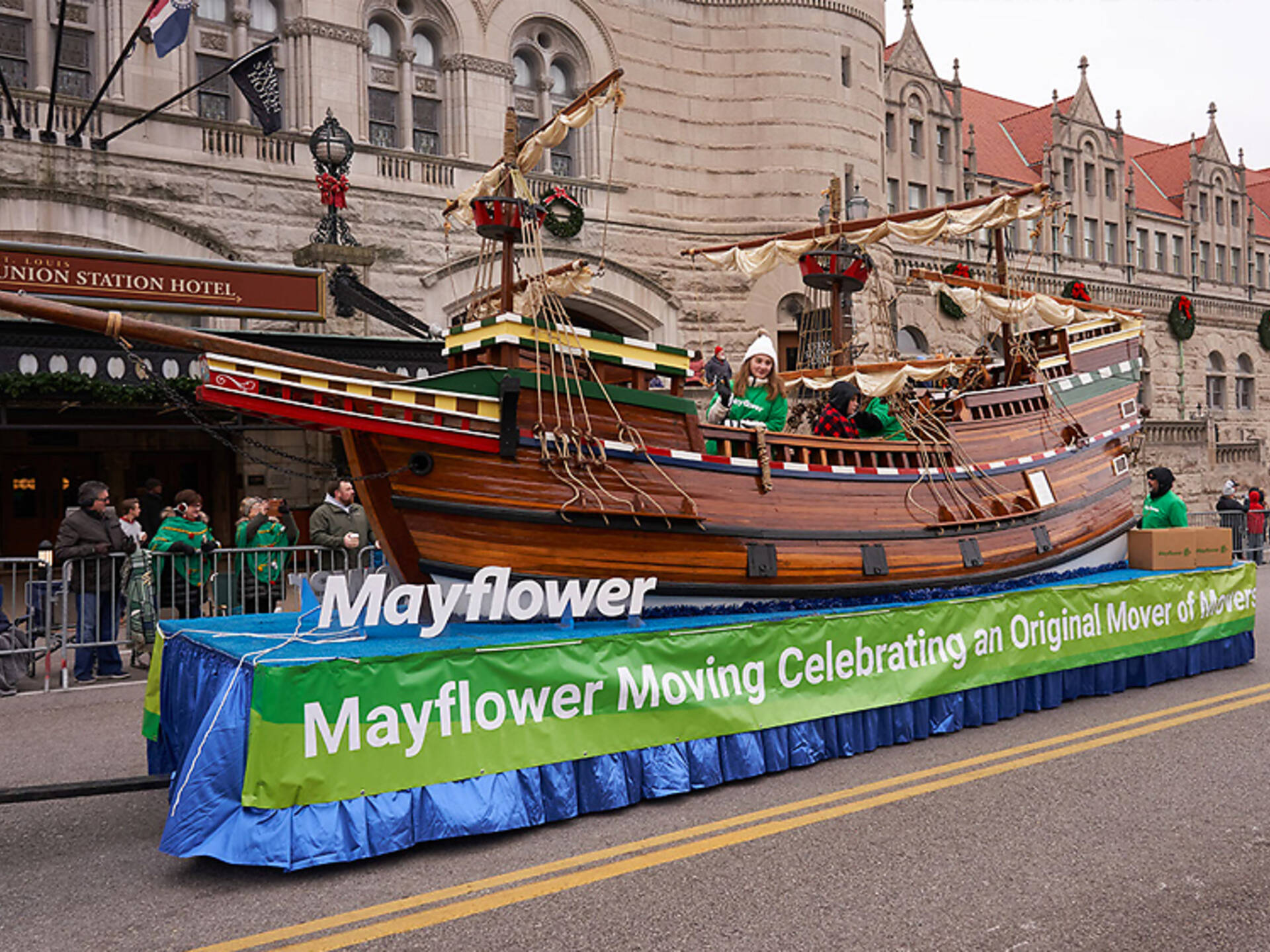 11 Best Thanksgiving Day Parades in the U.S. to Celebrate Turkey Day