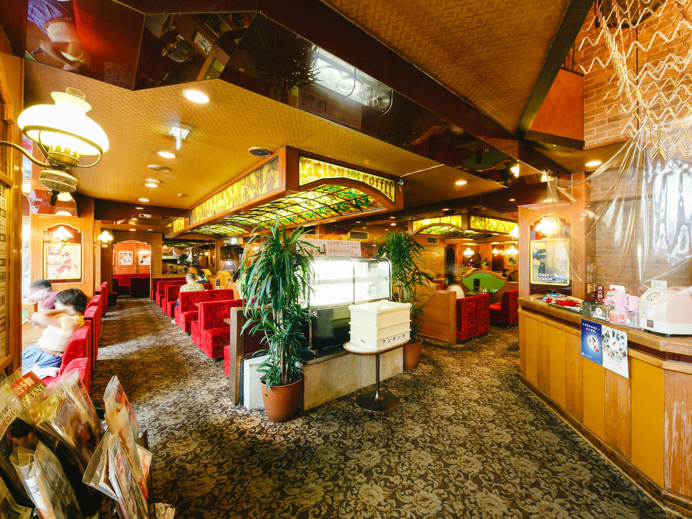 東京、図書館カフェ5選