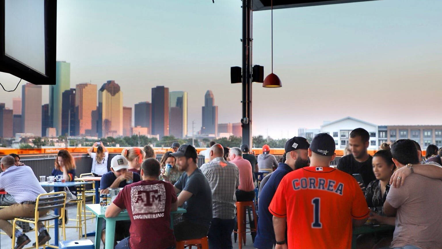 20 Best Rooftop Bars in Houston