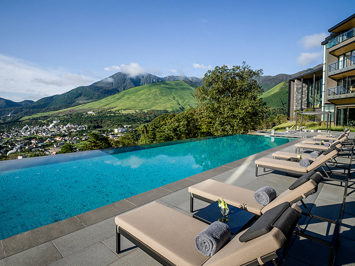 6 most breathtaking hotel infinity pools in Japan – from Tokyo to Okinawa