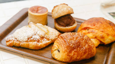 POF Bakery | Restaurants in Setagaya, Tokyo