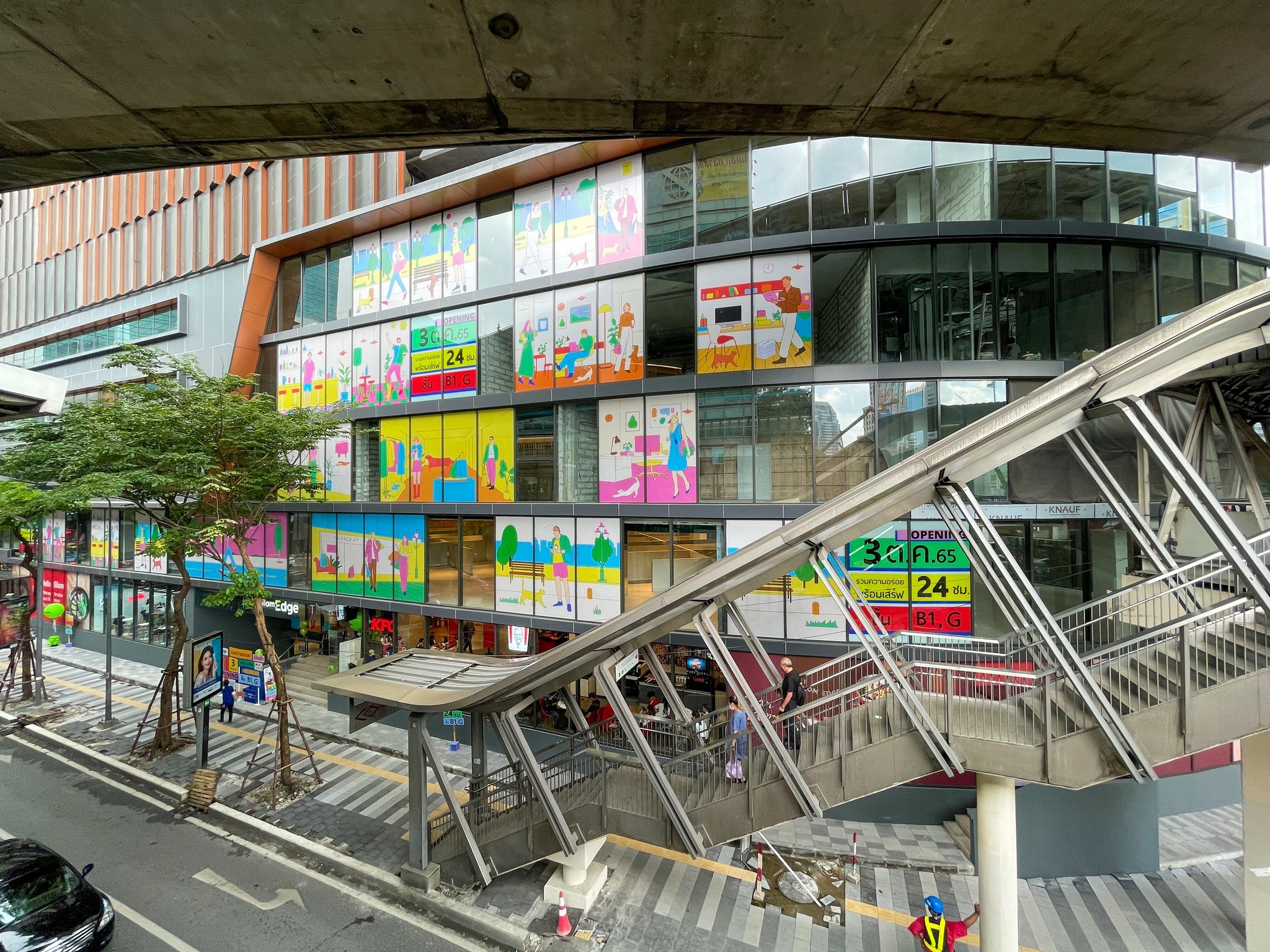 Silom Edge | Shopping in Silom, Bangkok