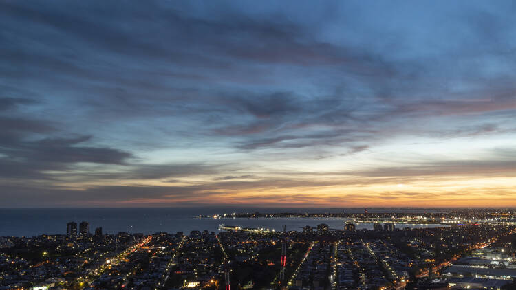 Sky-high restaurant Strato is now open at Oakwood Premier Melbourne