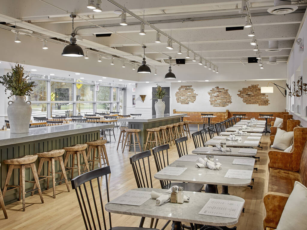 22 Best Breakfast Restaurants in Chicago for Starting the Day