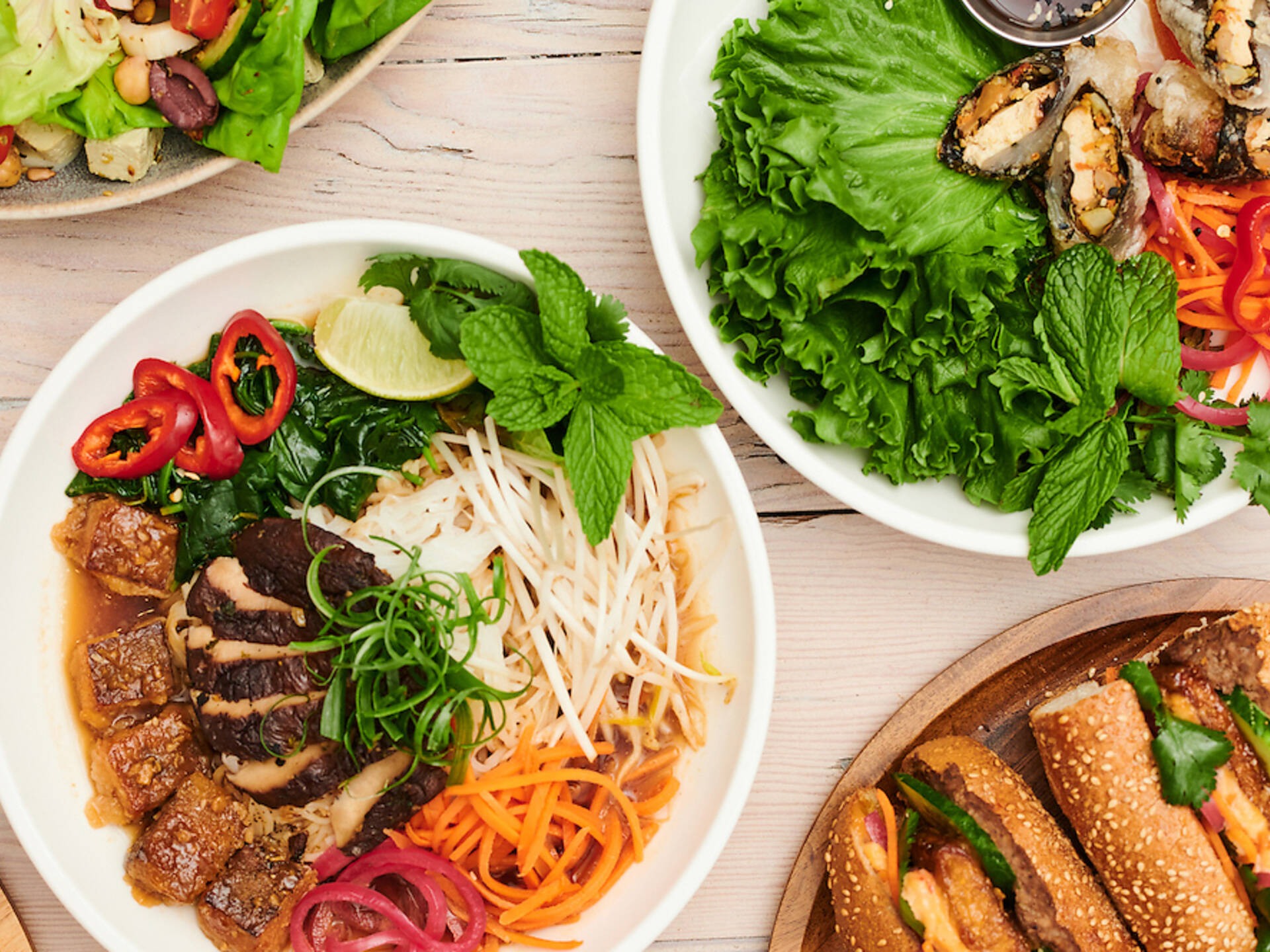 30 Best Vegan Restaurants in Los Angeles For Plant-Based Eats