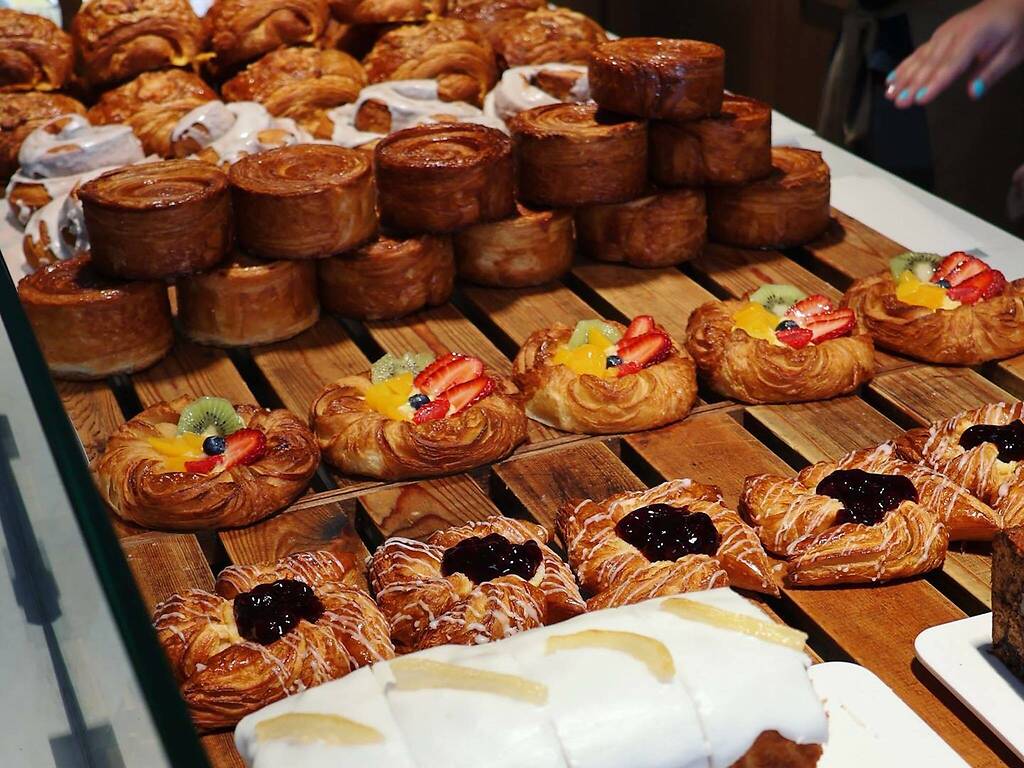 28 Best Bakeries in Singapore For Delicious Bread, Pastries And More