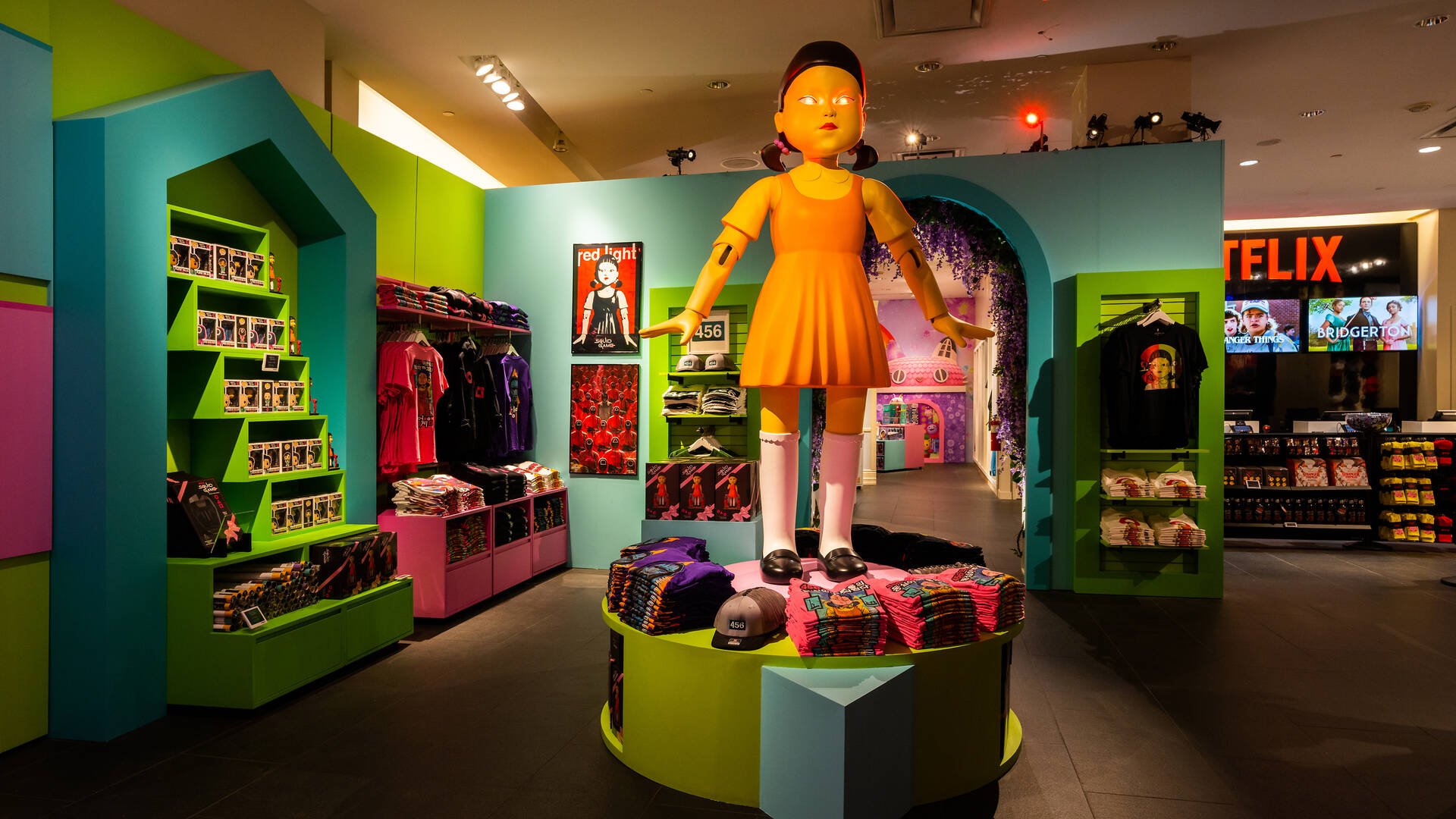 Netflix at the Grove | Shopping in Los Angeles