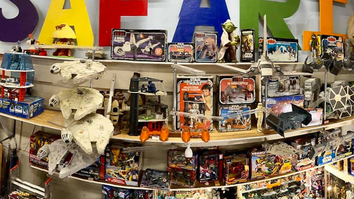 25 Best Toy Stores in the USA for Dolls, Cars, Blocks and More