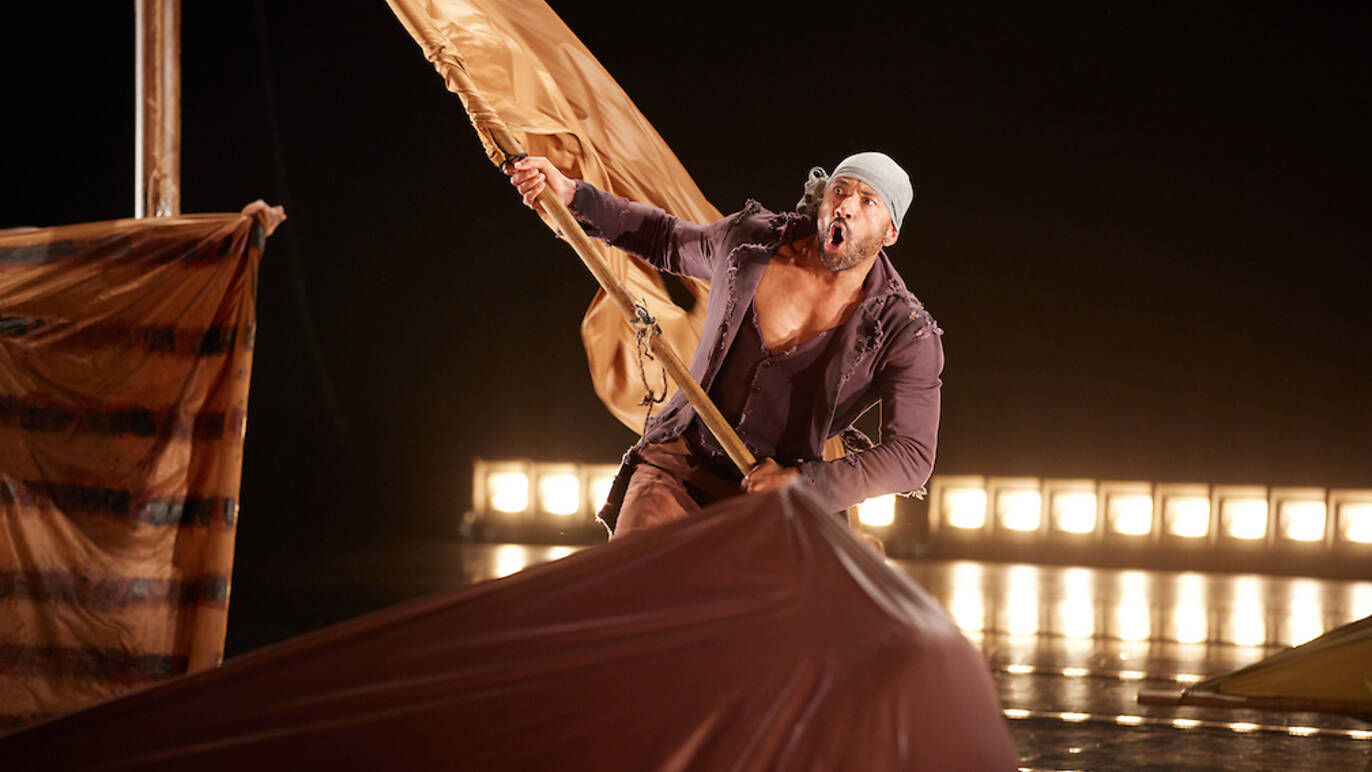 Stefanie Batten Bland: Embarqued––Stories of Soil | Dance in New York