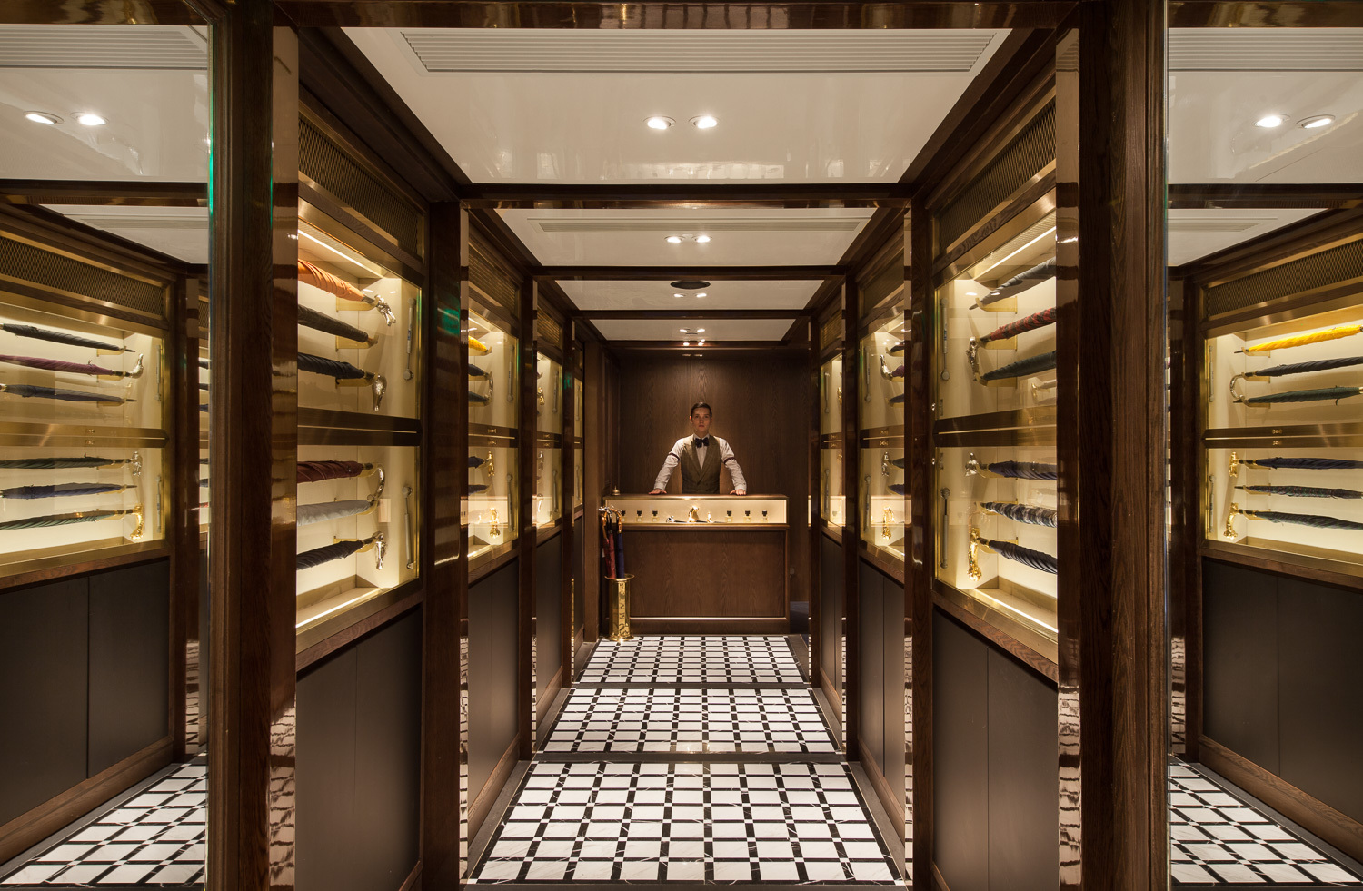 Bar review: Foxglove and Frank’s Library