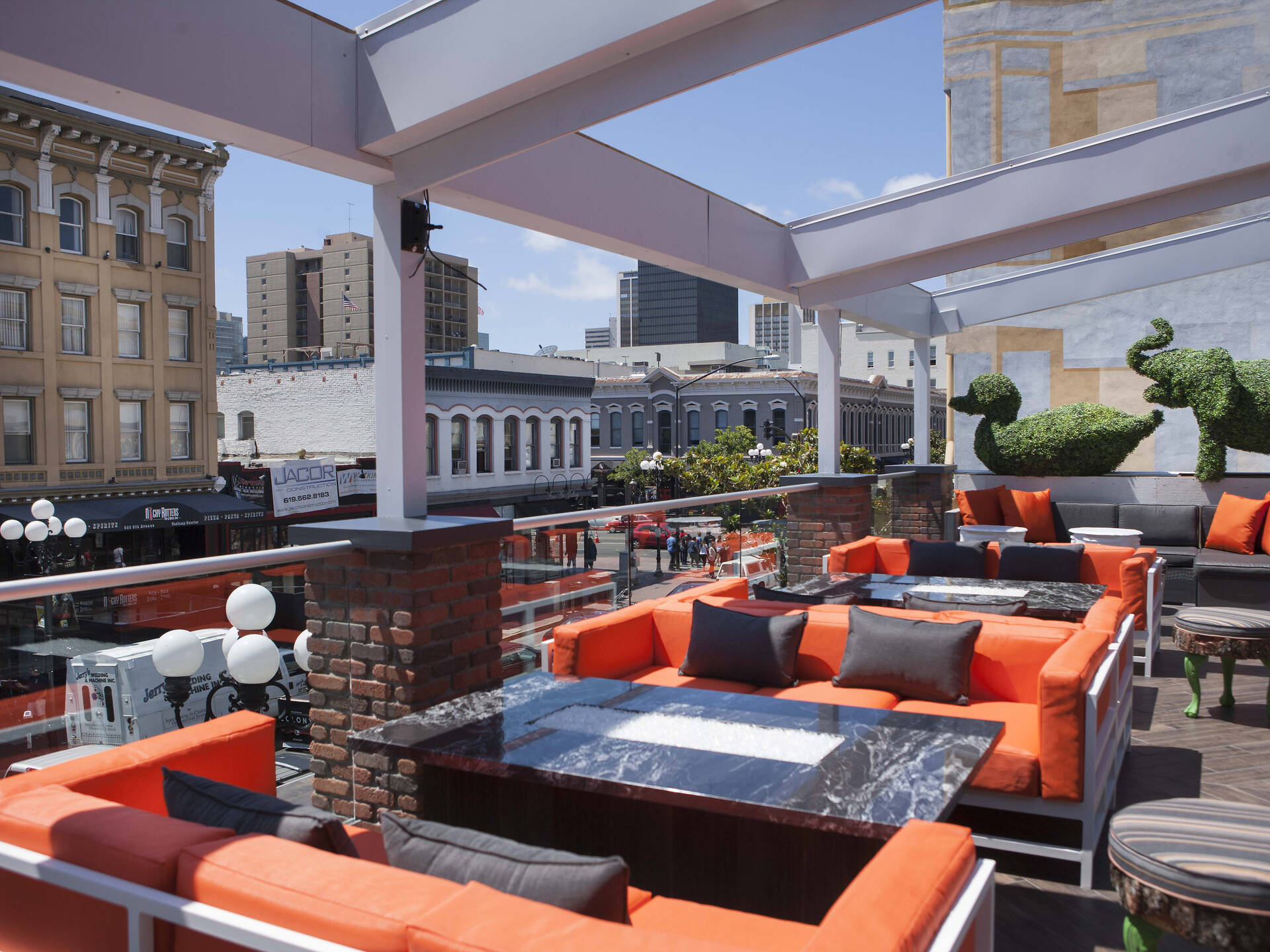 13 Best Rooftop Bars in San Diego