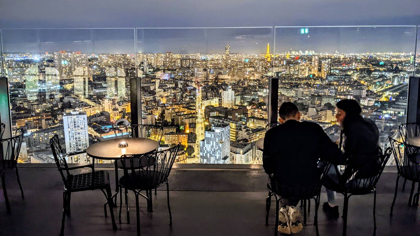 11 Best Rooftop Bars in Paris For Eiffel Tower Views and More
