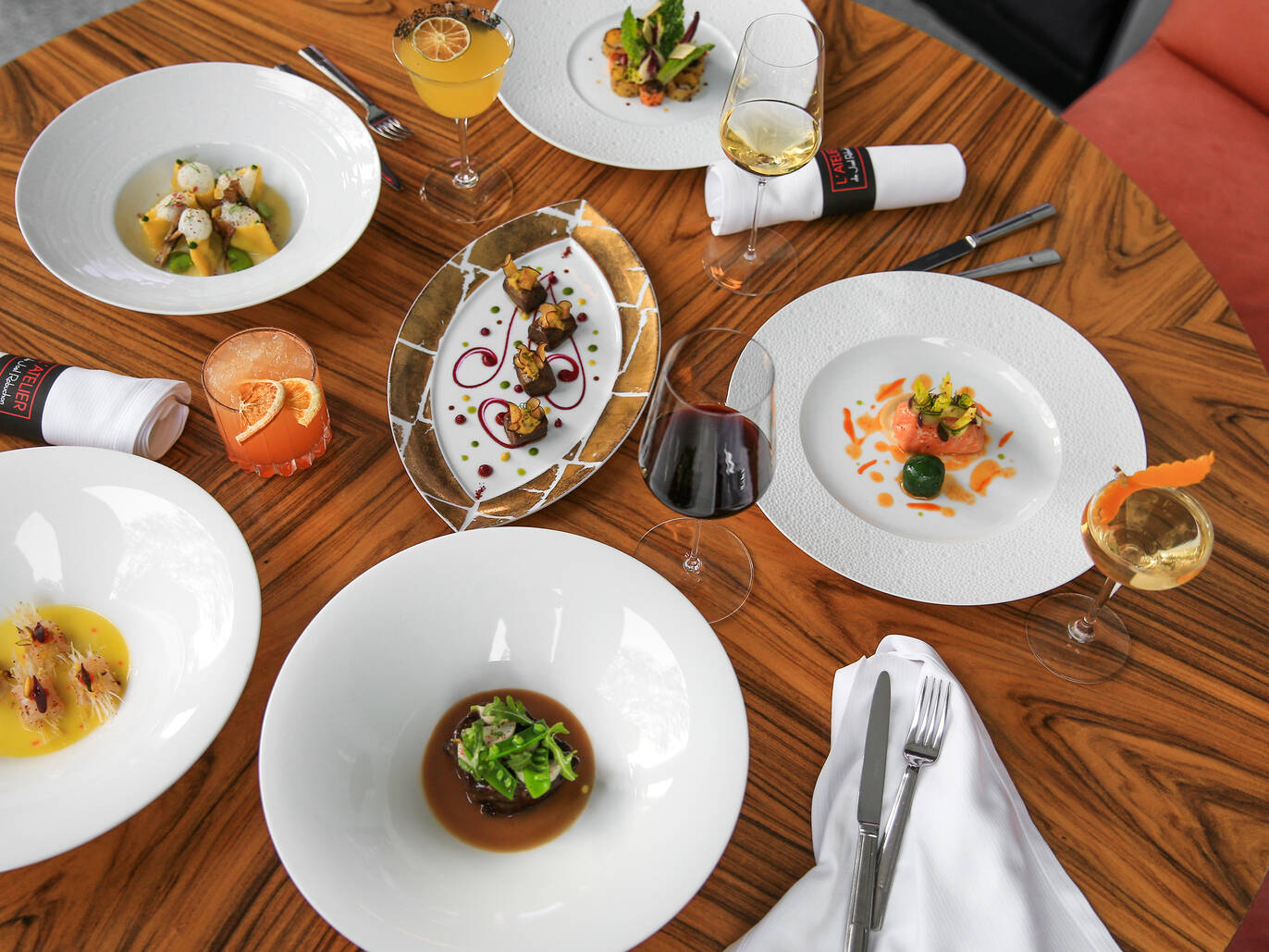 15 Best Spots for Thanksgiving Dinner in Miami 2024