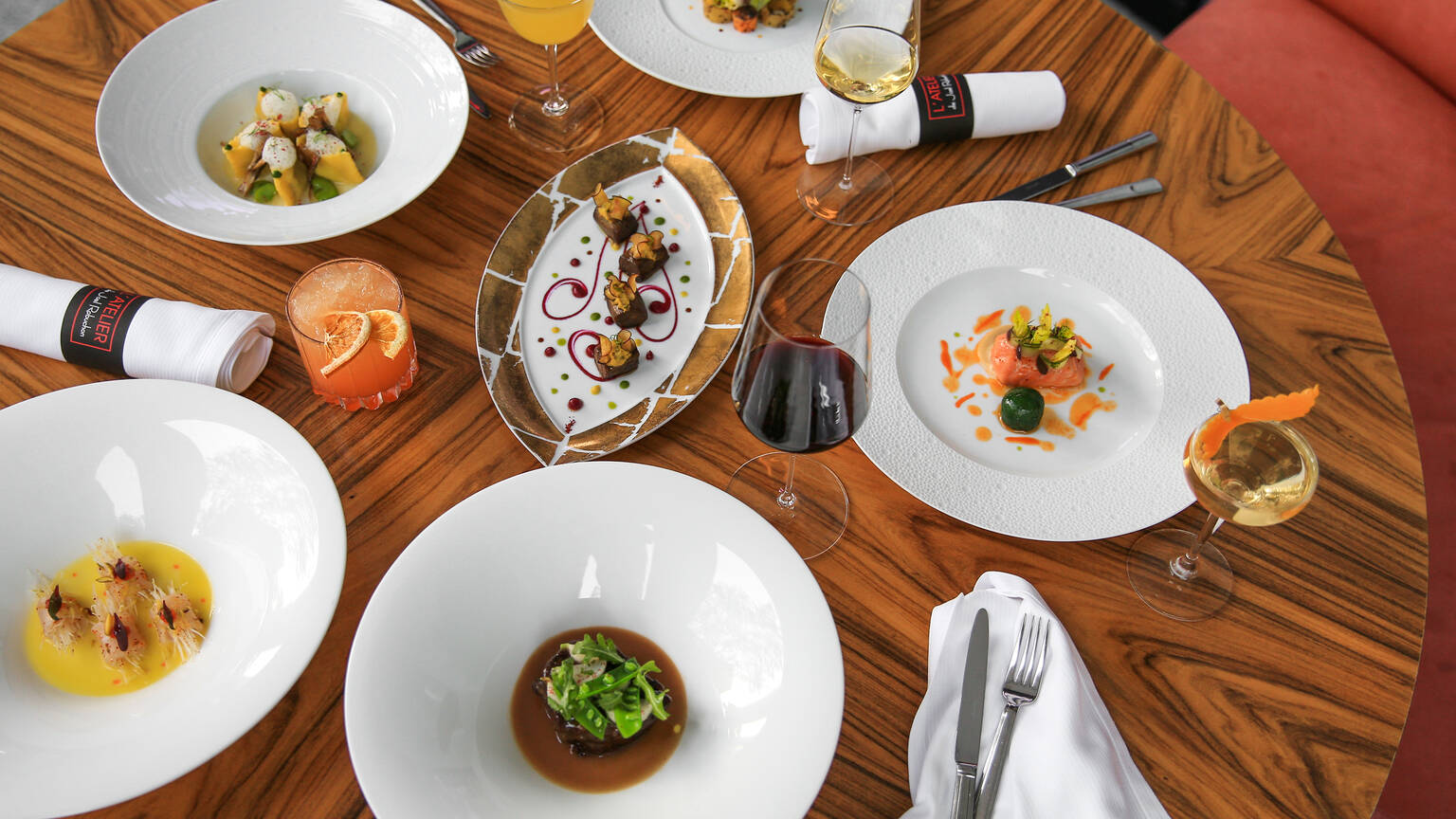 15 Best Spots for Thanksgiving Dinner in Miami 2024