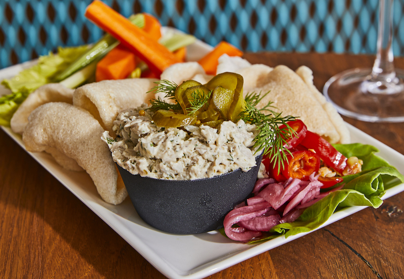 Bayshore Club delivers true waterfront dining in historic Coconut Grove