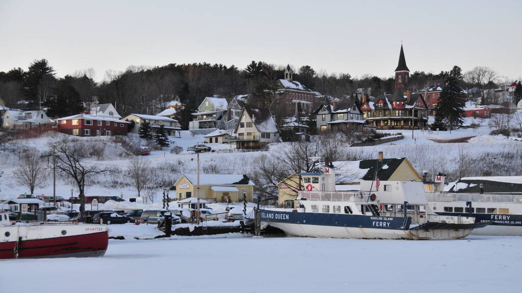 23 Winter Getaways in the Midwest for Families