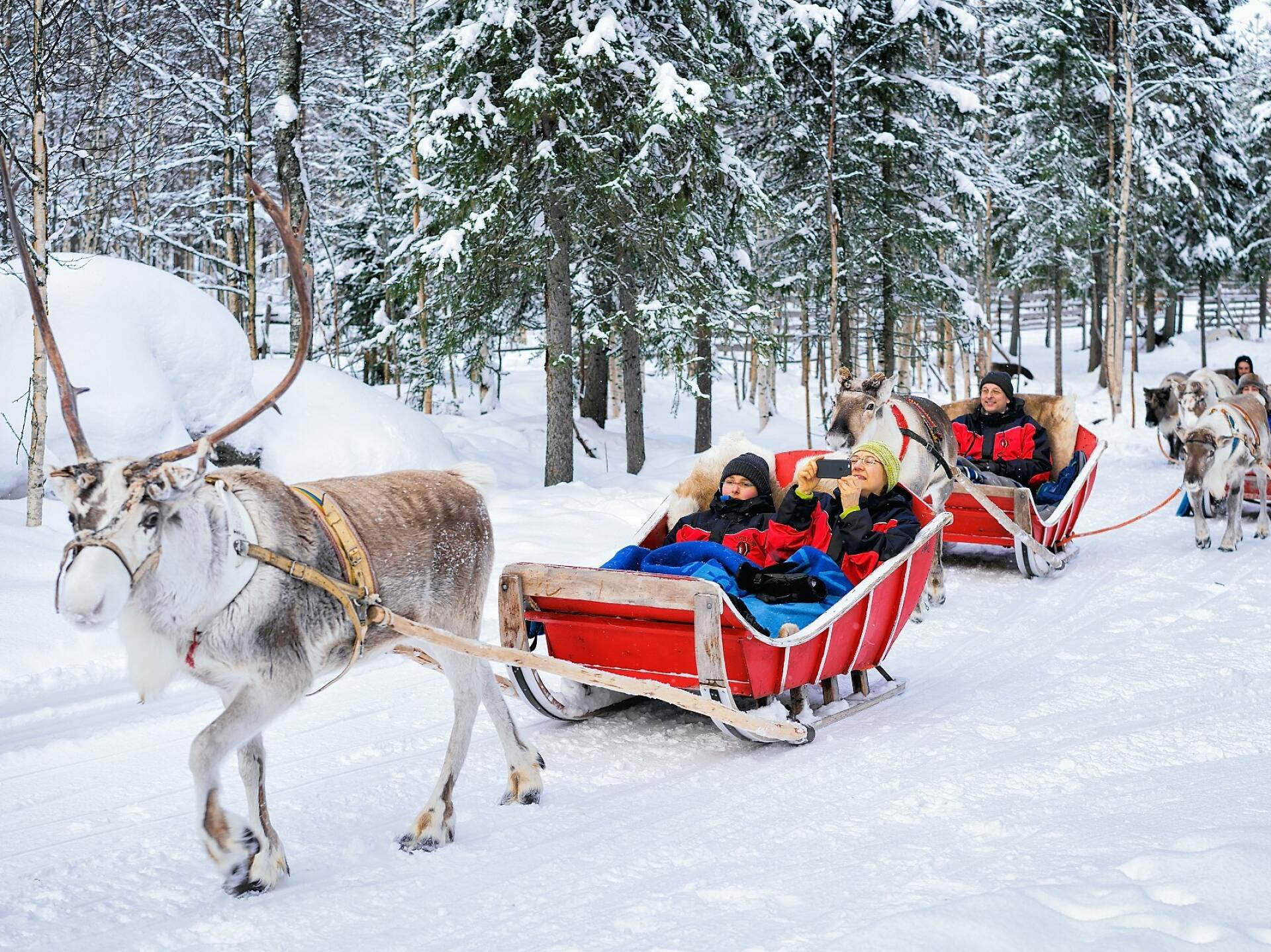 9 Best Christmas Villages and Towns In the World