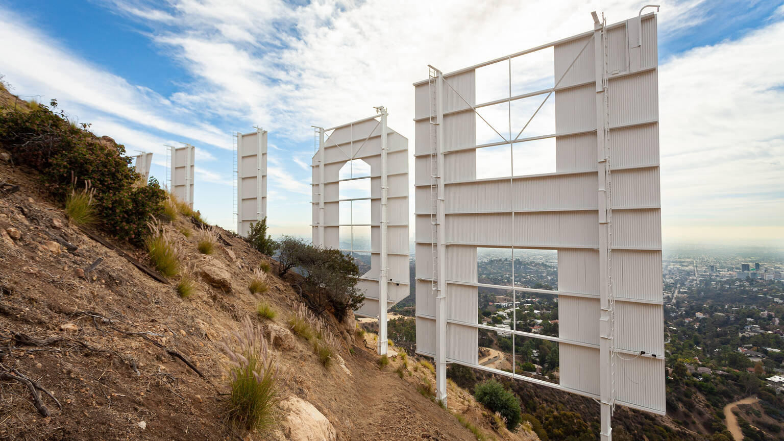 25 Must-See Hollywood Tourist Attractions On and Off the Walk of Fame