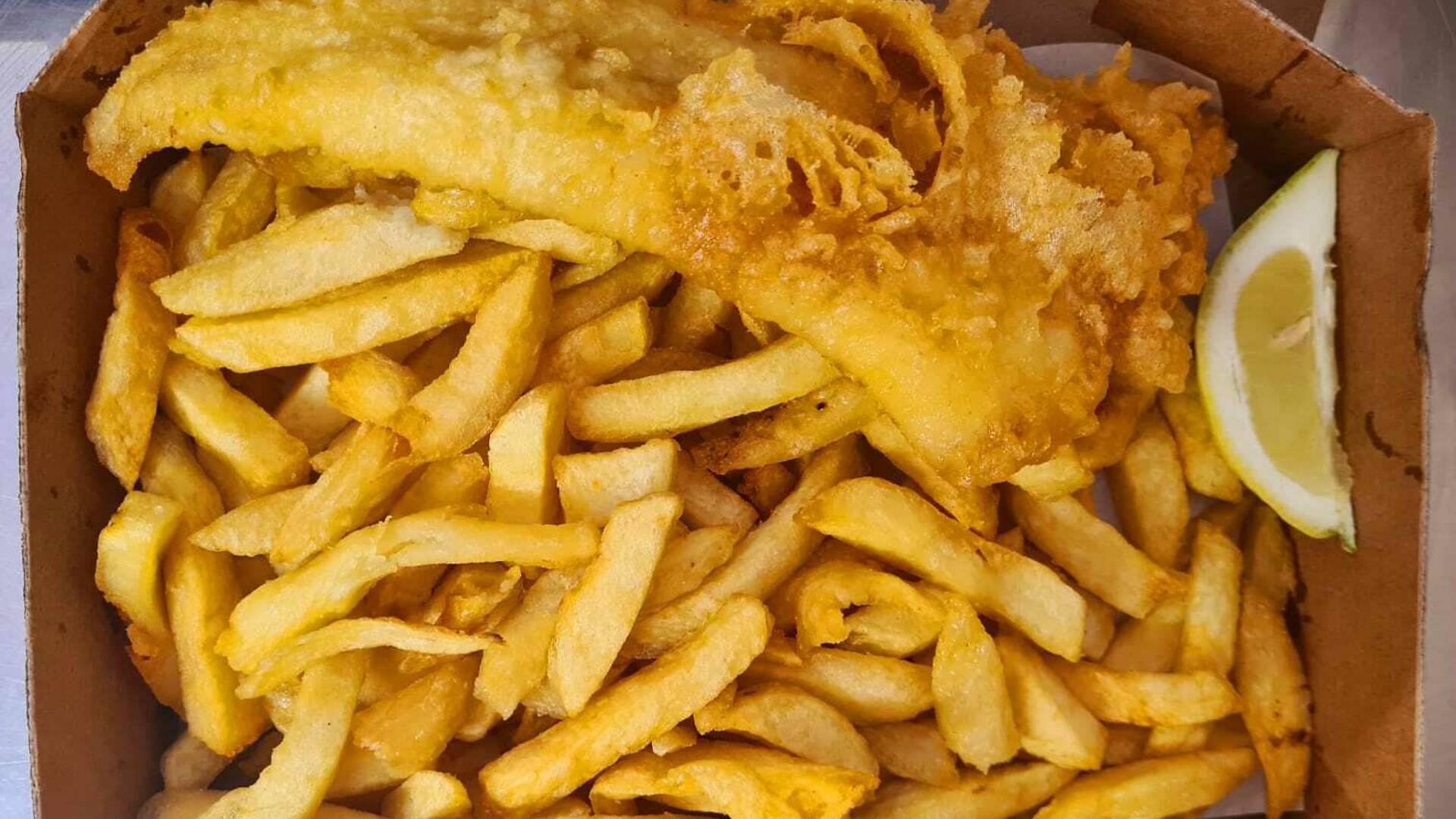 17 Best Fish and Chips in the UK | Best Chippies and Fish Restaurants