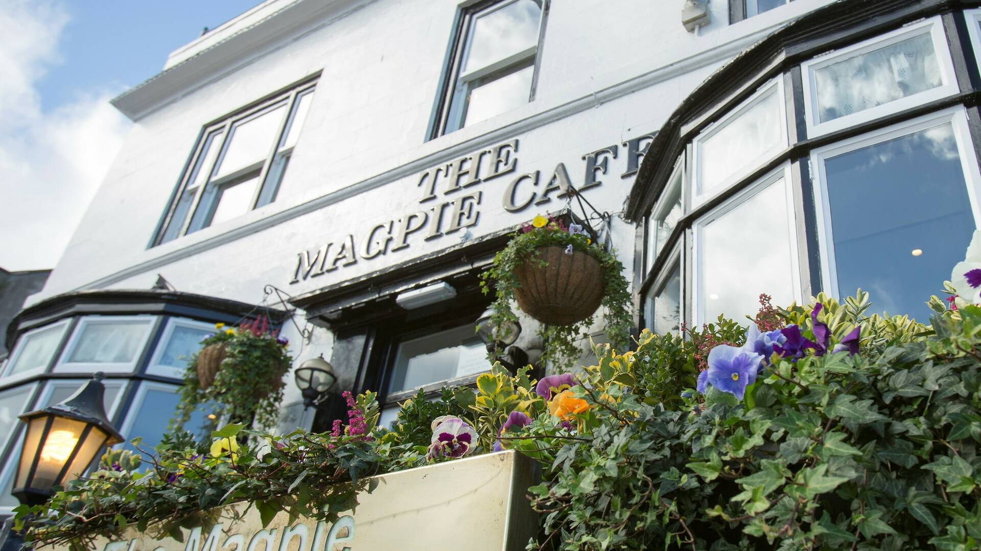 17 Best Fish and Chips in the UK | Best Chippies and Fish Restaurants