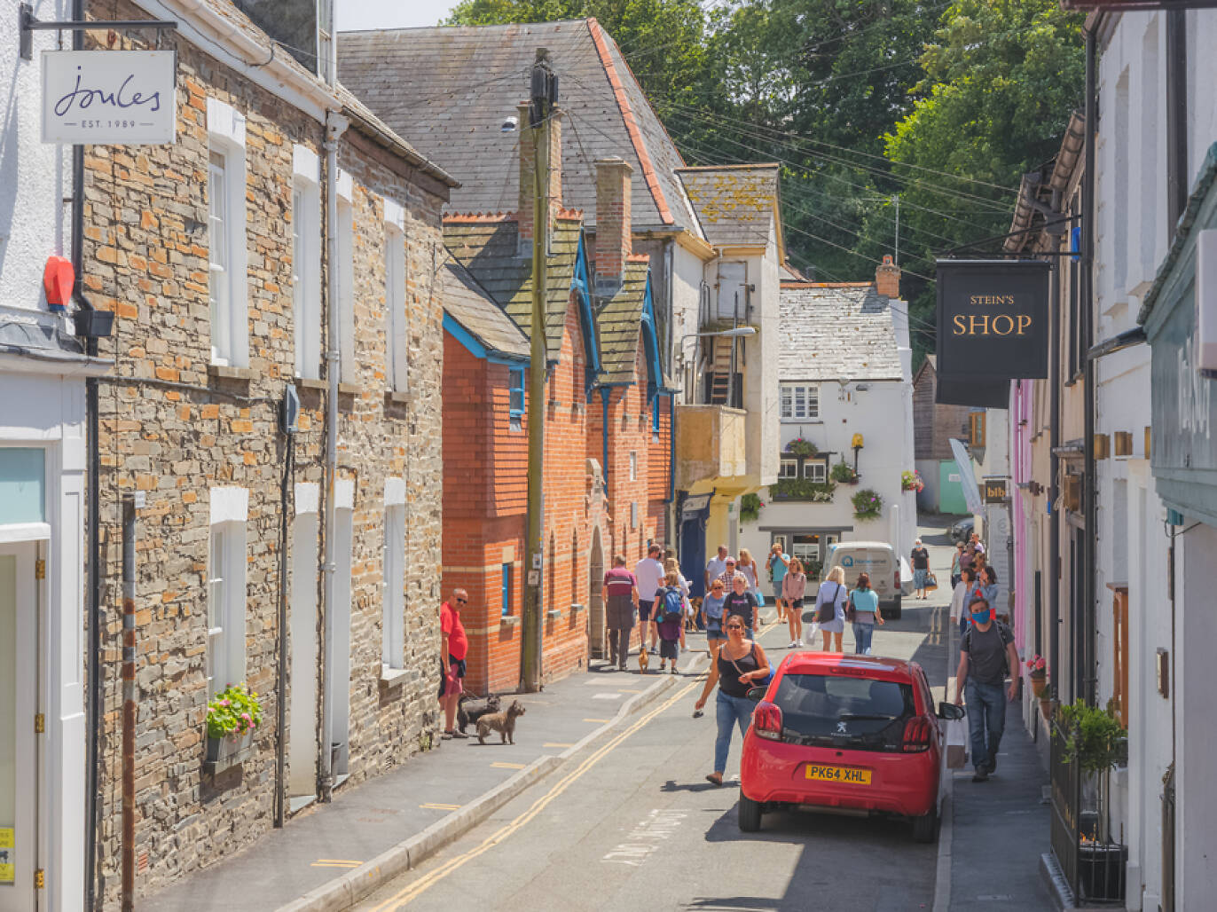 8 Brilliant Things To Do in Padstow Right Now