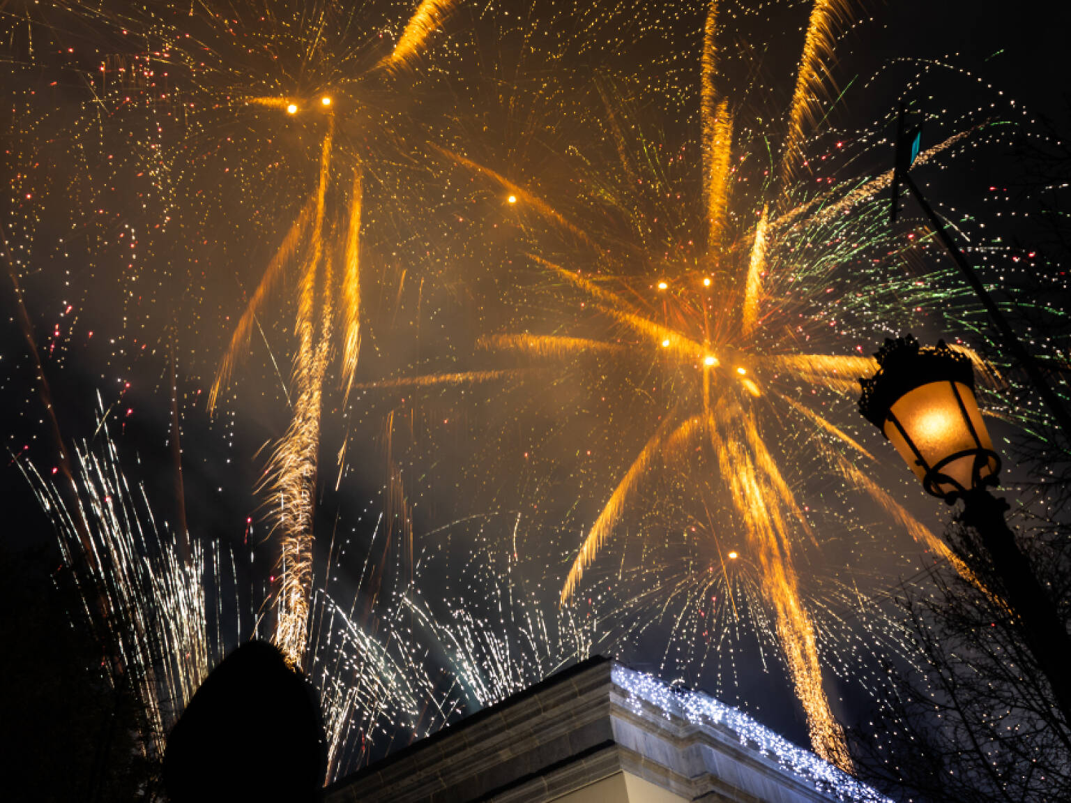 17 Best Places To Celebrate New Year Around The World