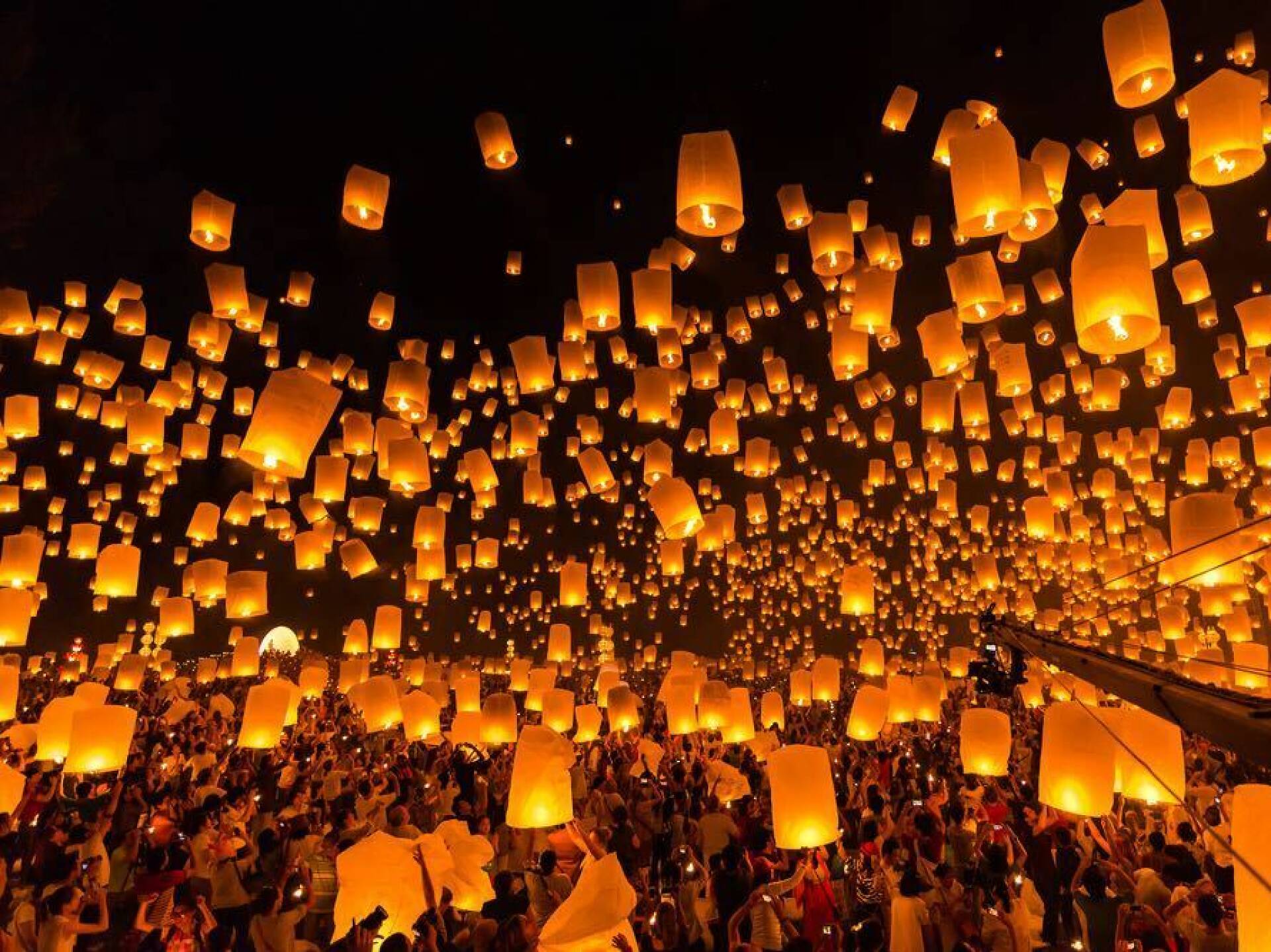 17 Best Places To Celebrate New Year Around The World