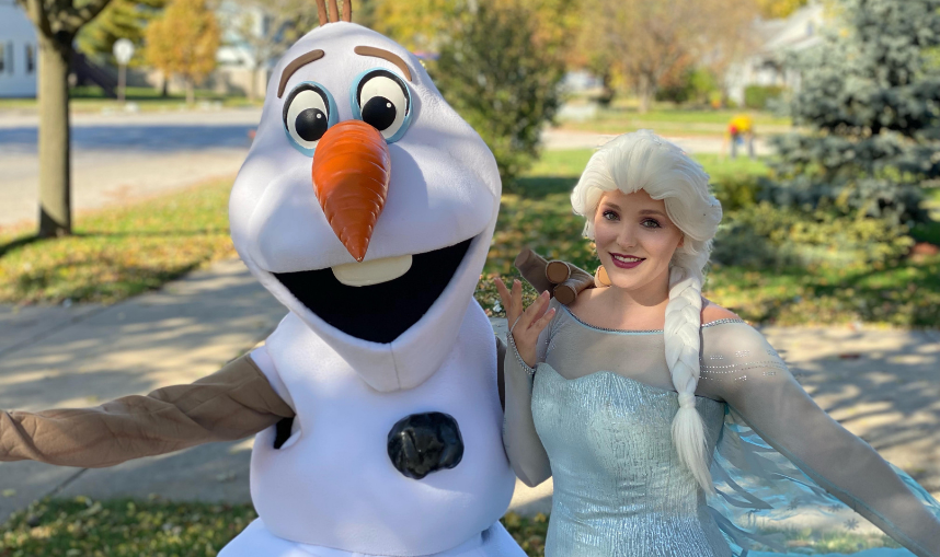 Character Storytime: Elsa & Olaf at Time Out Market Chicago | Kids in ...
