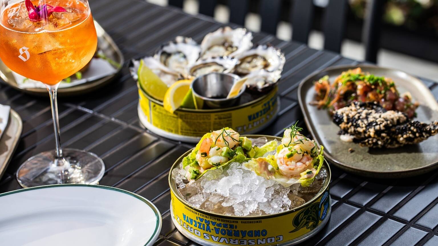 The Strand Hotel | Hotels in Darlinghurst, Sydney