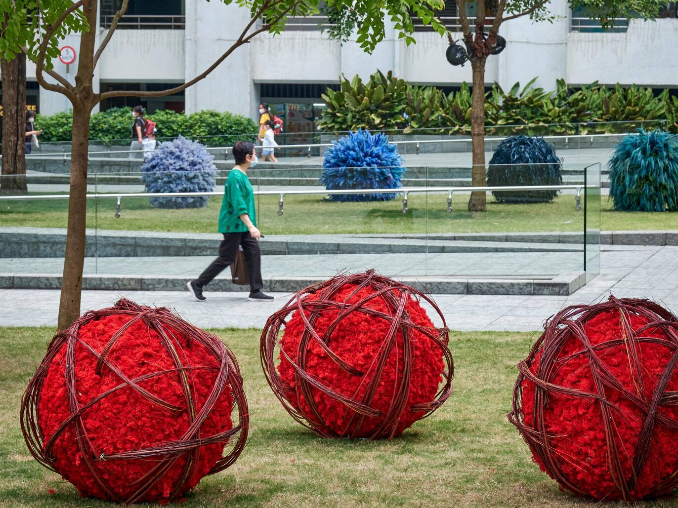 Celebrate the festive season at Taikoo Place’s Instagrammable botanical ...