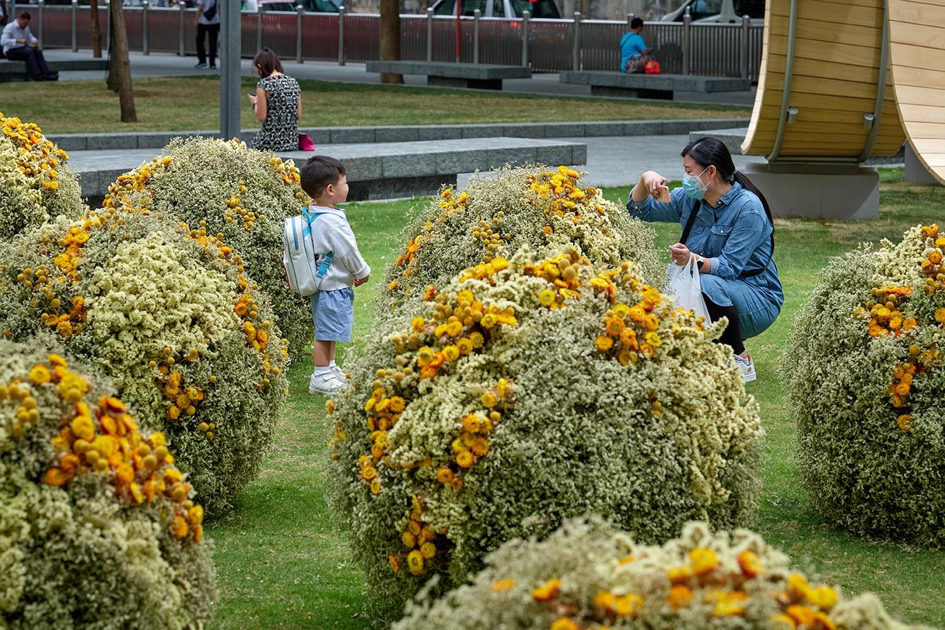Celebrate the festive season at Taikoo Place’s Instagrammable botanical ...