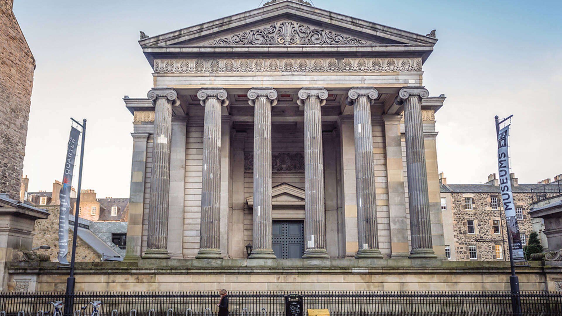 18 Best Things To Do In Edinburgh's Old Town Right Now