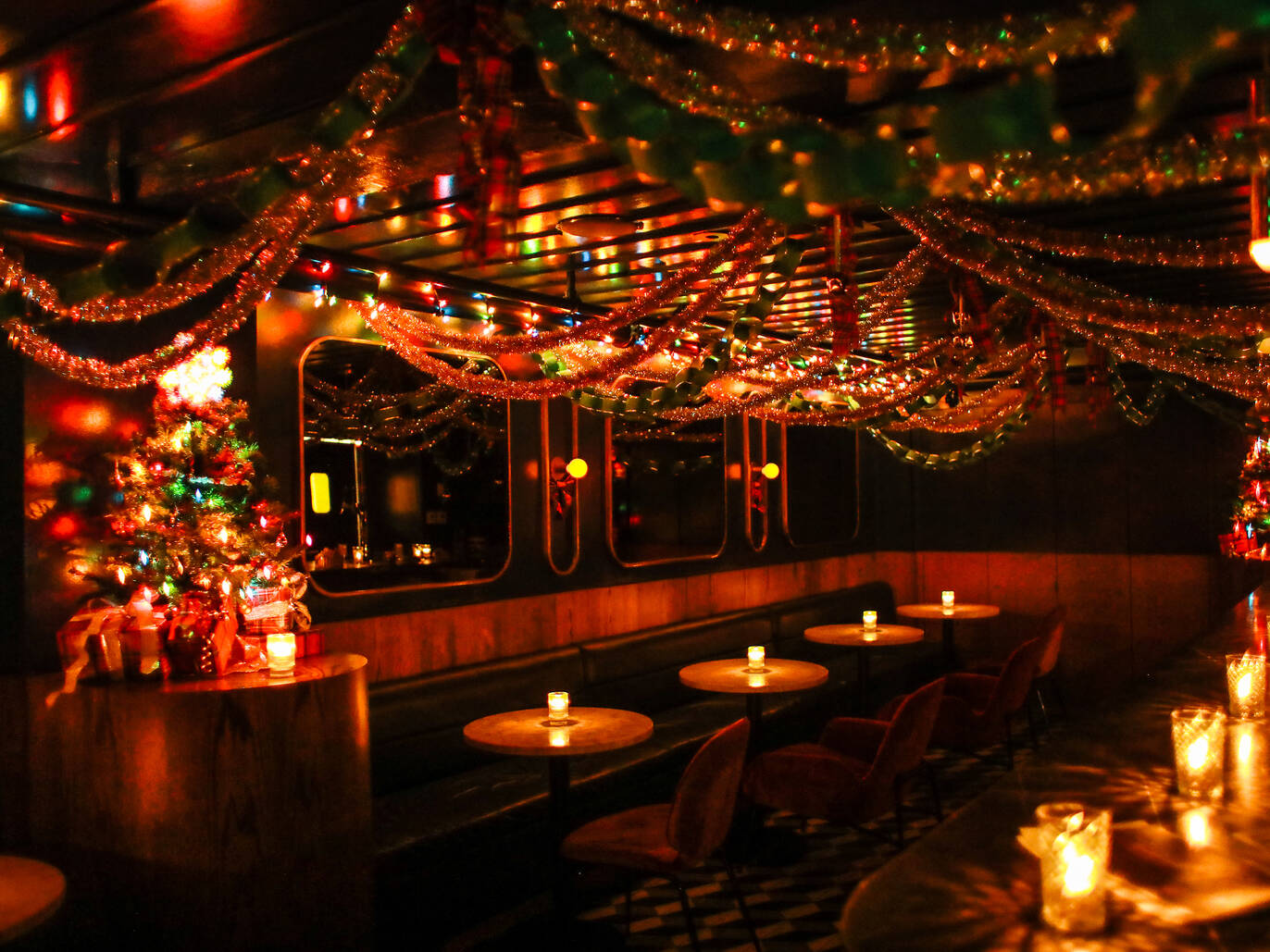 12 Best Holiday Bars in L.A. Celebrating With Cozy Cocktails, Christmas ...