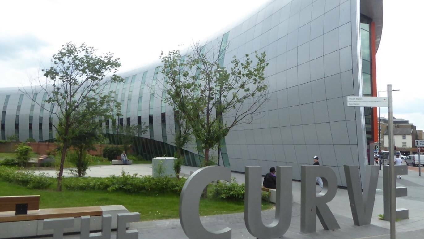 The Curve | Things to do in Berkshire, London