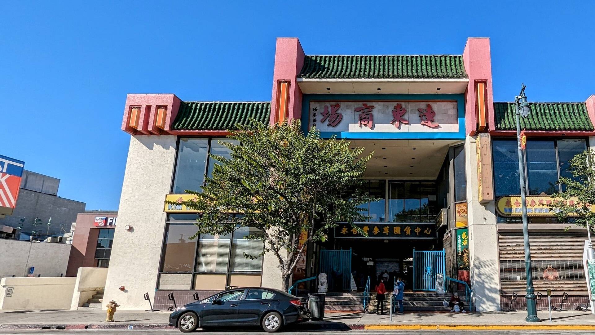 14 Best Los Angeles Area Food Halls For Every SoCal Craving