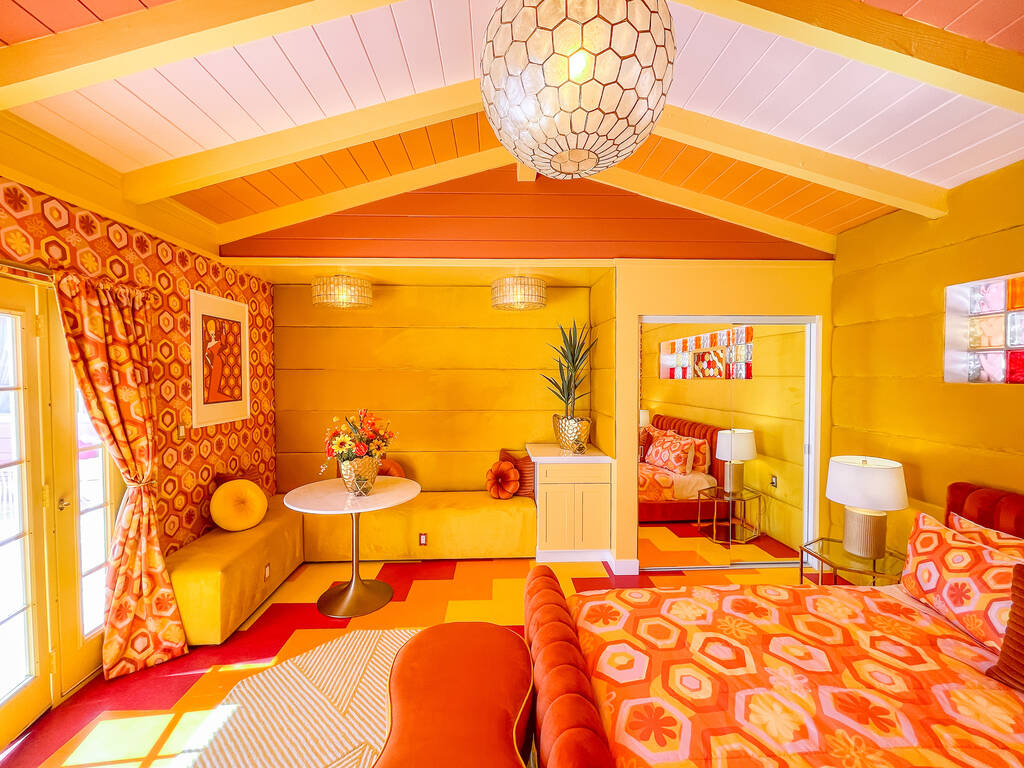 16 Best Retro Hotels And Motels In The US For A Throwback