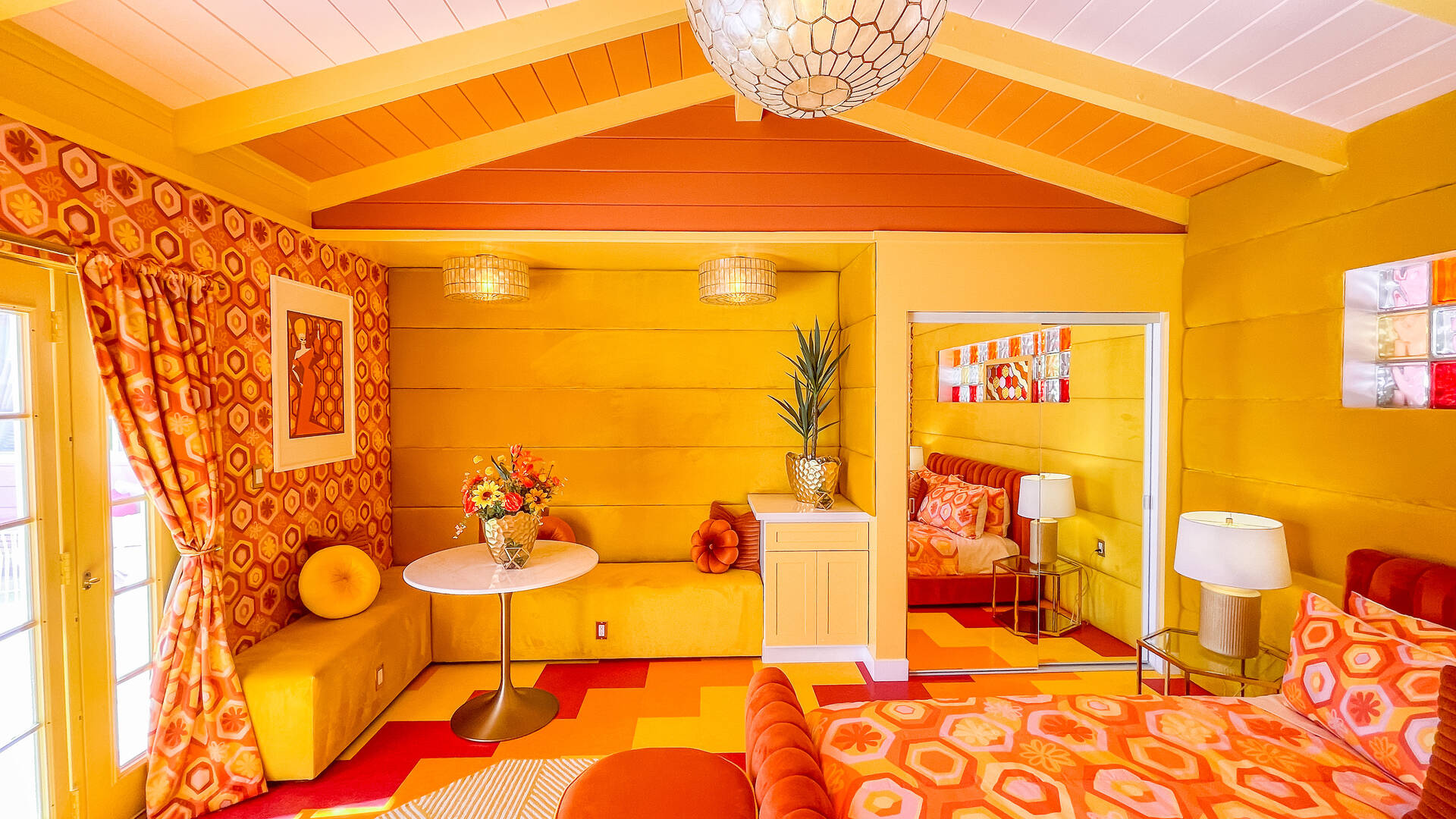 16 Best Retro Hotels And Motels In The US For A Throwback