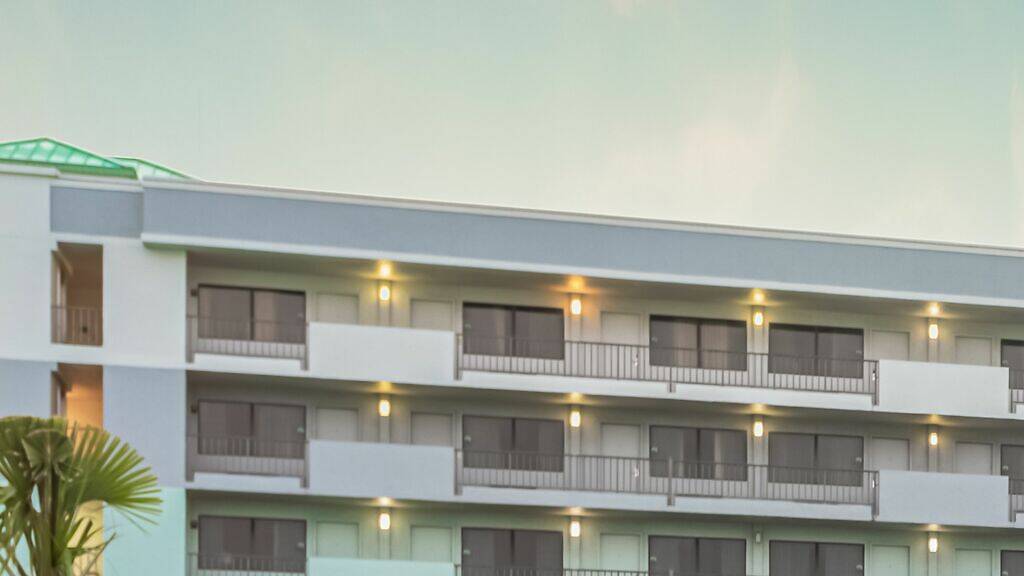 16 Best Retro Hotels And Motels In The US For A Throwback
