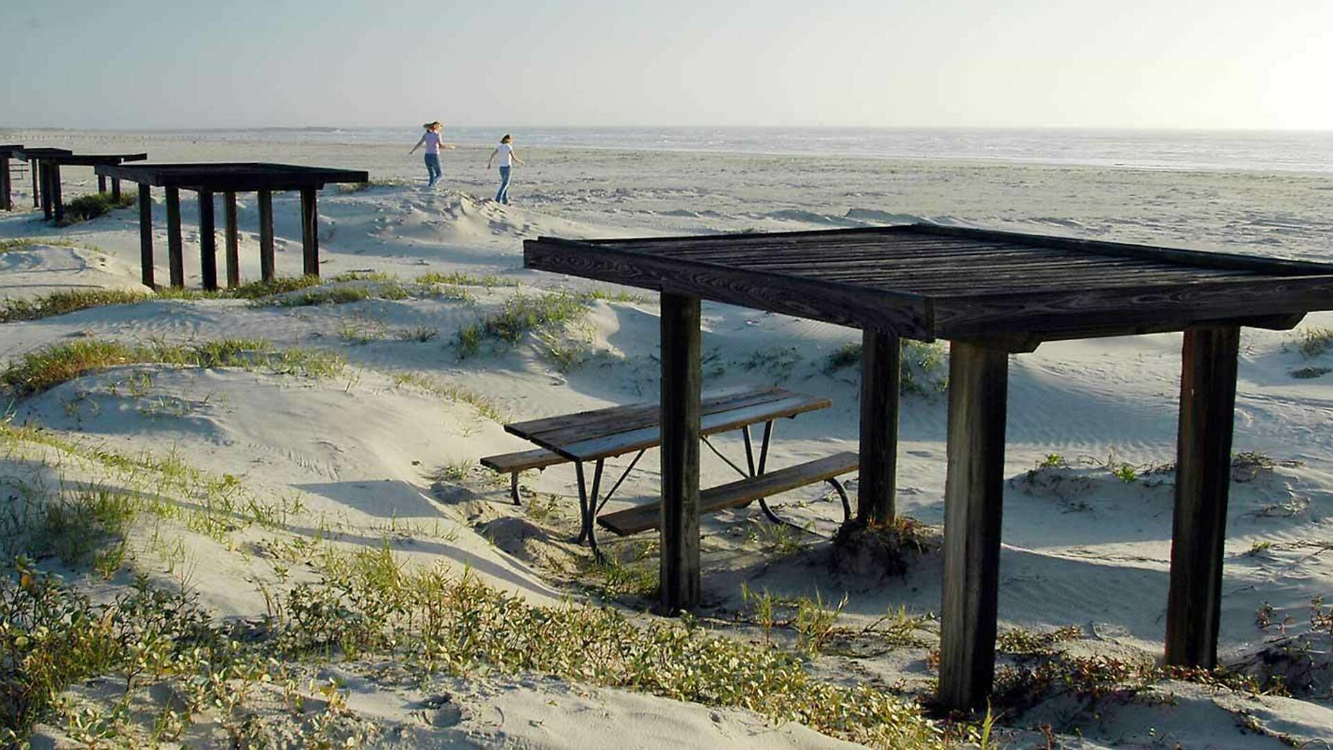 10 Best Beaches in Texas to Swim, Fish and Party