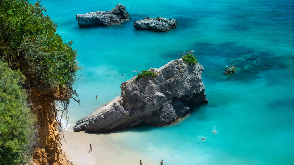 Best 10-Day Itinerary to Explore Portugal, According to a Local