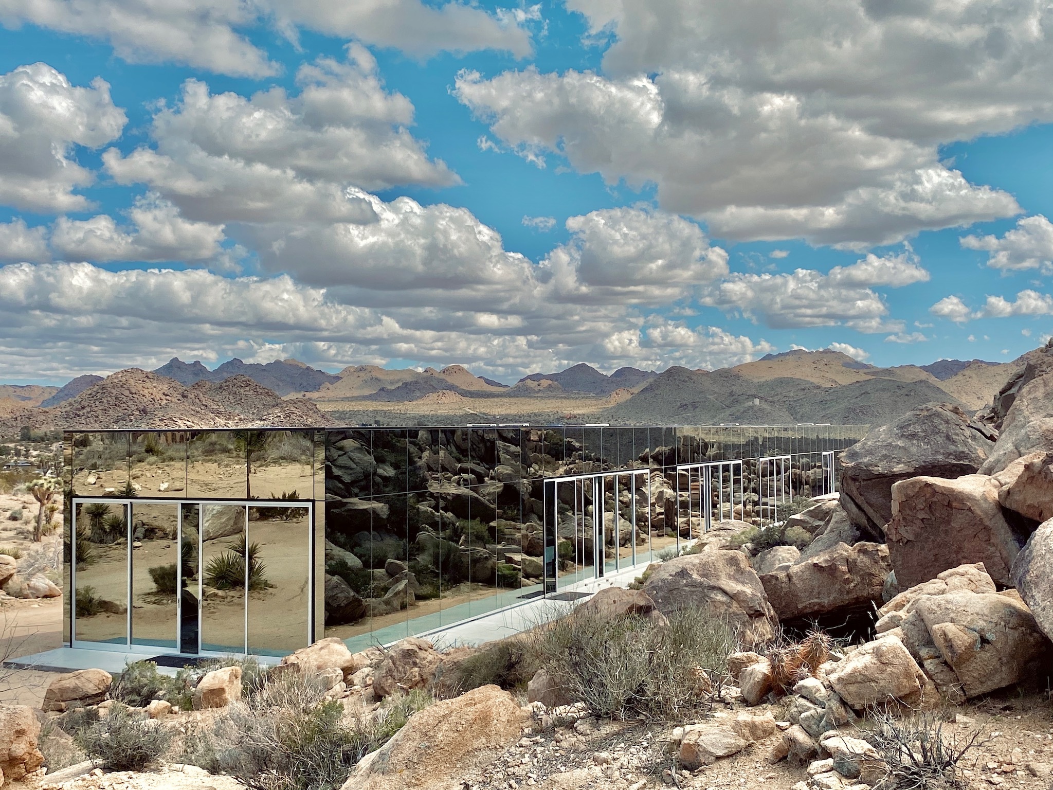 Invisible House In Joshua Tree Has Been Listed For 18 Million invisible-house-in-joshua-tree-has-been-listed-for-18-million