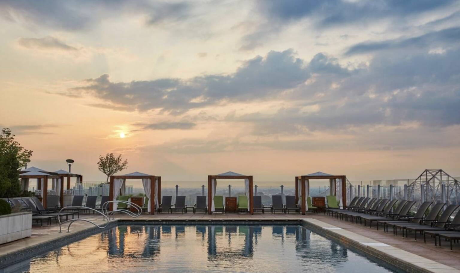 The 10 Best Hotels in St Louis for 2025