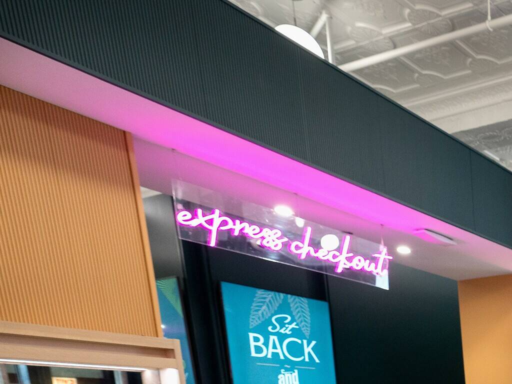 23 Best Dispensaries in Chicago: Where to Buy Legal Weed in Chicago